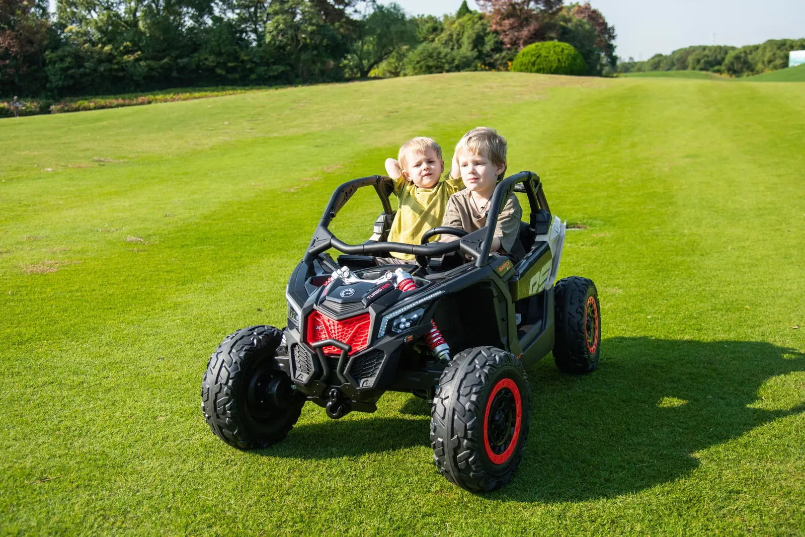 2x24V 4x4 Can-Am Maverick 2 Seater Ride on UTV for Kids | Leapfrog Outdoor
