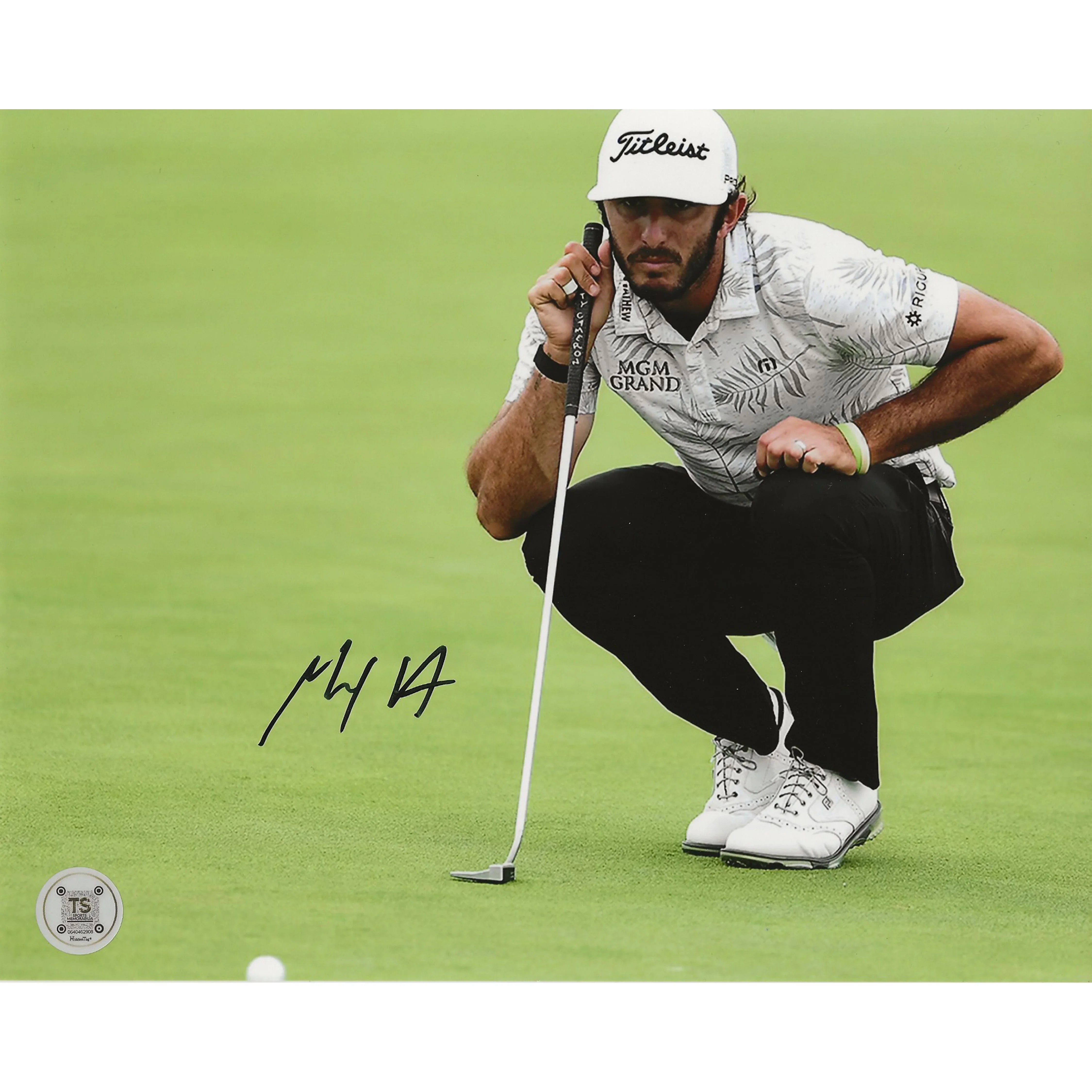 Max Homa Autographed Putting 8x10 Photo | Leapfrog Outdoor